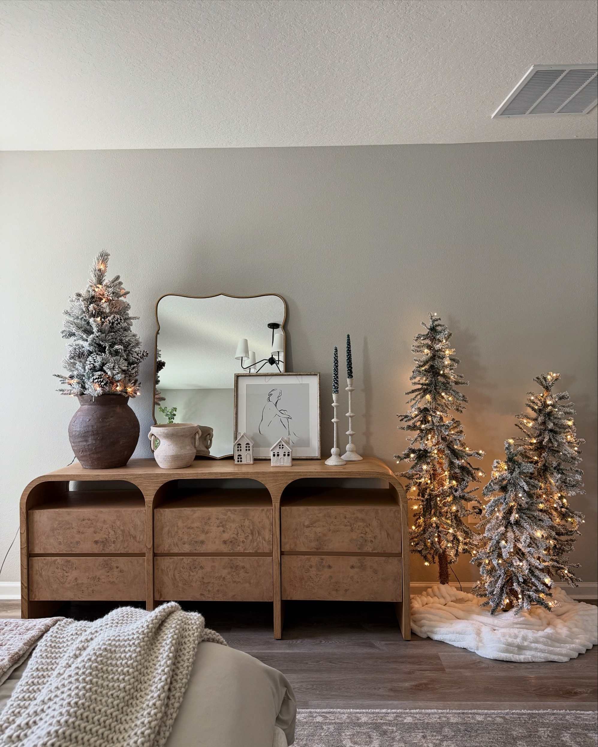 Modern Furniture Store Online | Castlery UK